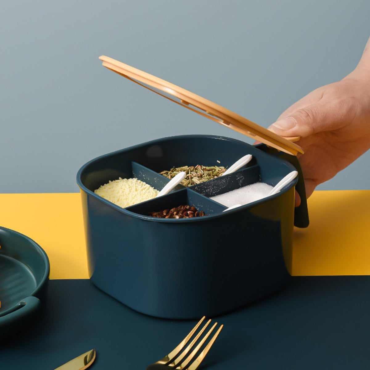 4 Grid Spice Jar - SK Collection – SK Collection PK